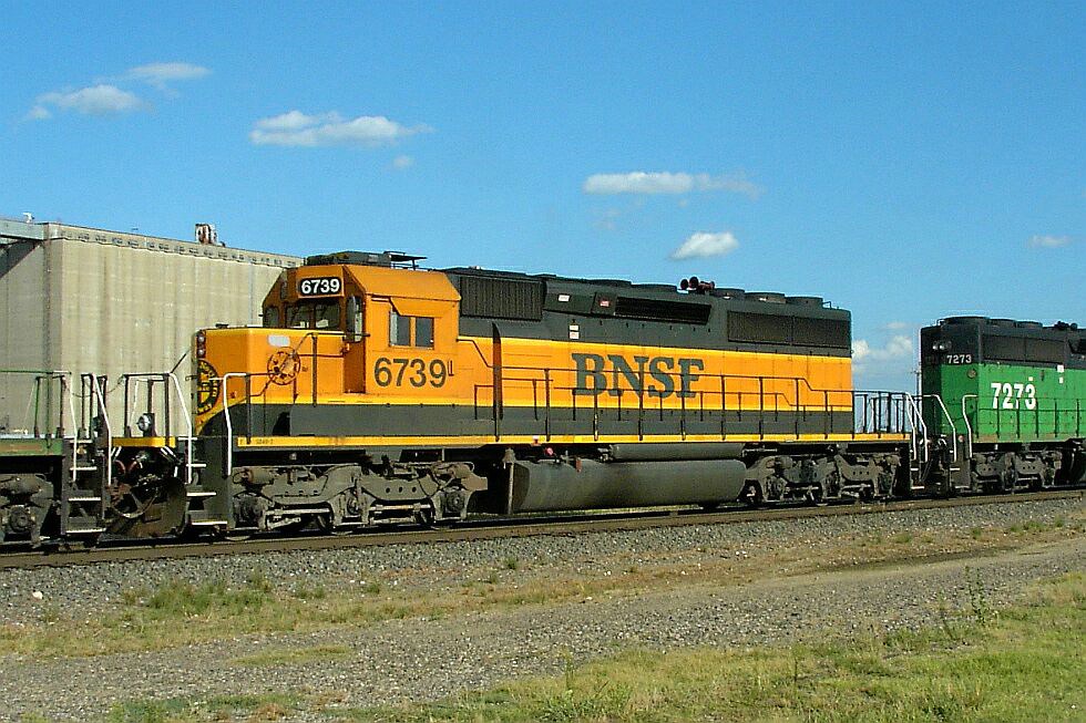 BNSF 6739